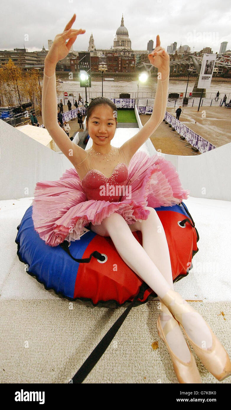 Snow Slide - Tate Modern Stock Photo - Alamy