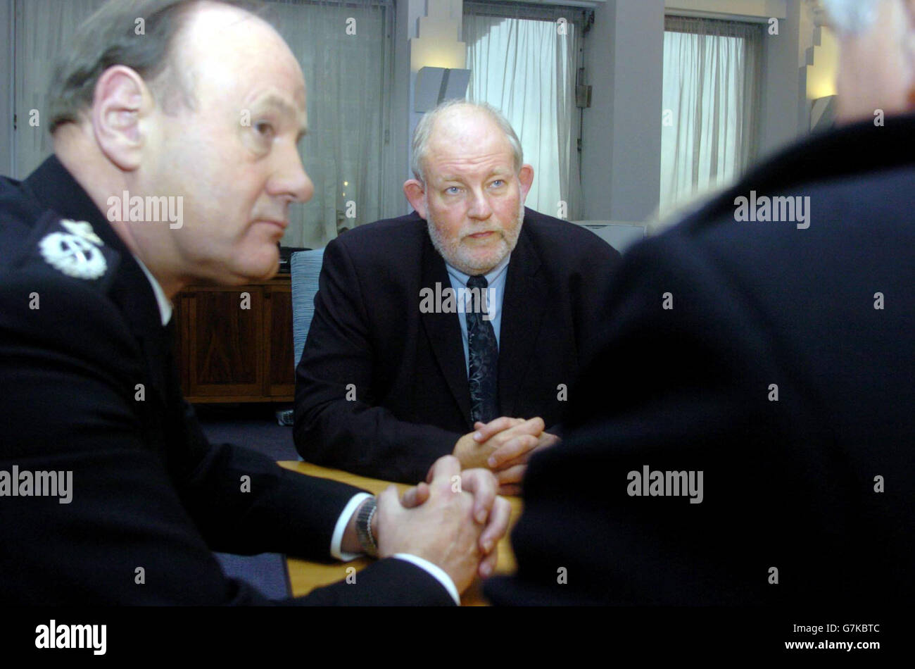 The new Home Secretary Charles Clarke meets the Metropolitan Police ...