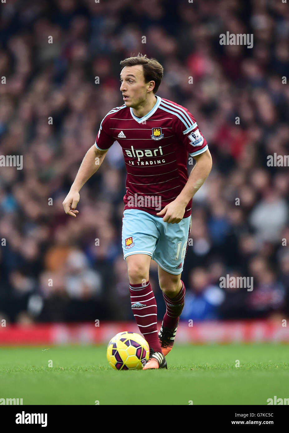 Mark noble of west ham united hi-res stock photography and images - Alamy