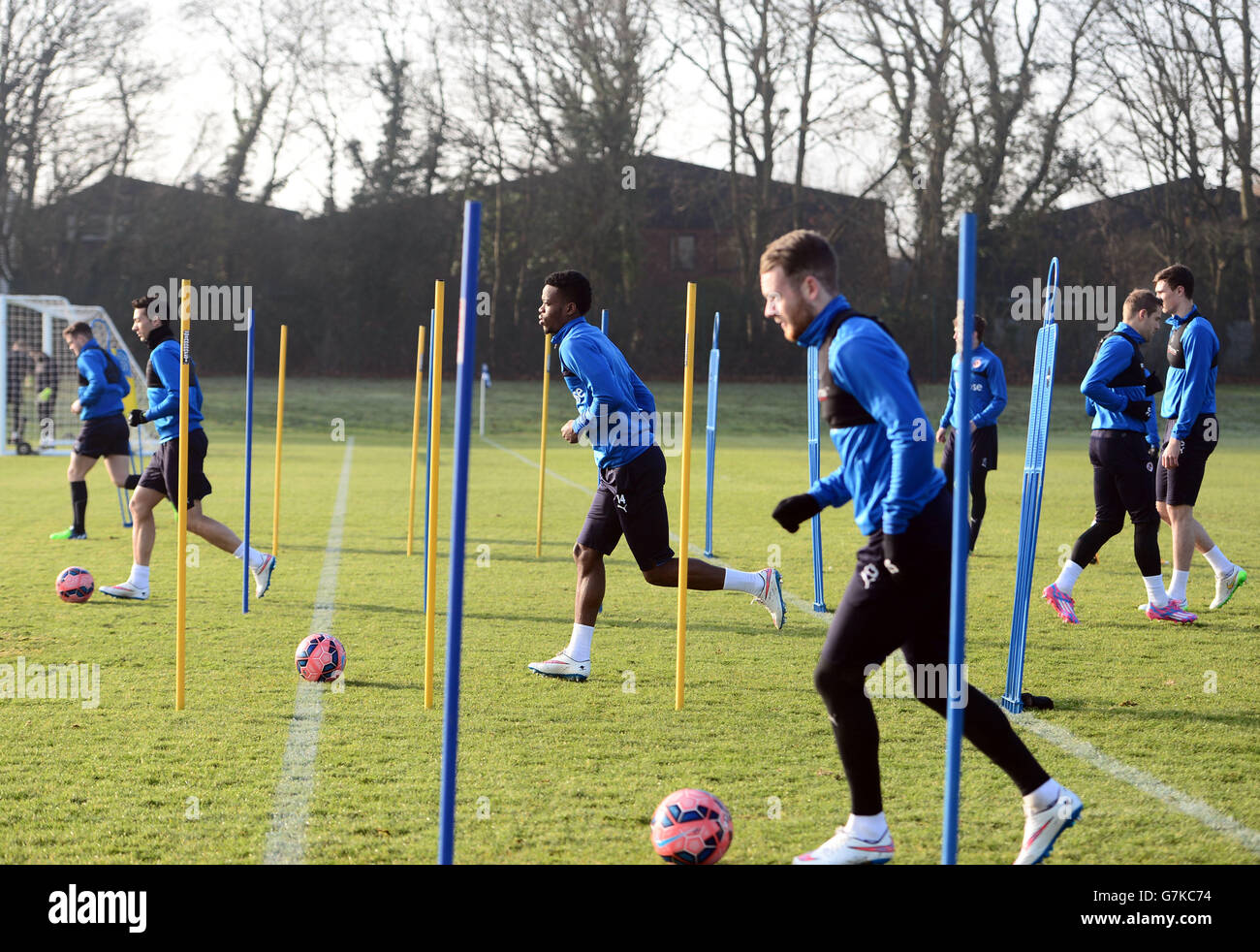 Soccer sky bet championship reading training hogwood park training ...