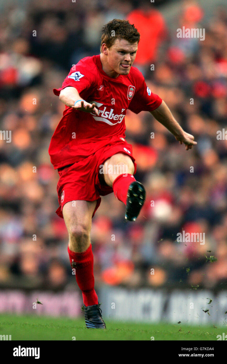 John arne riise liverpool hi-res stock photography and images - Alamy