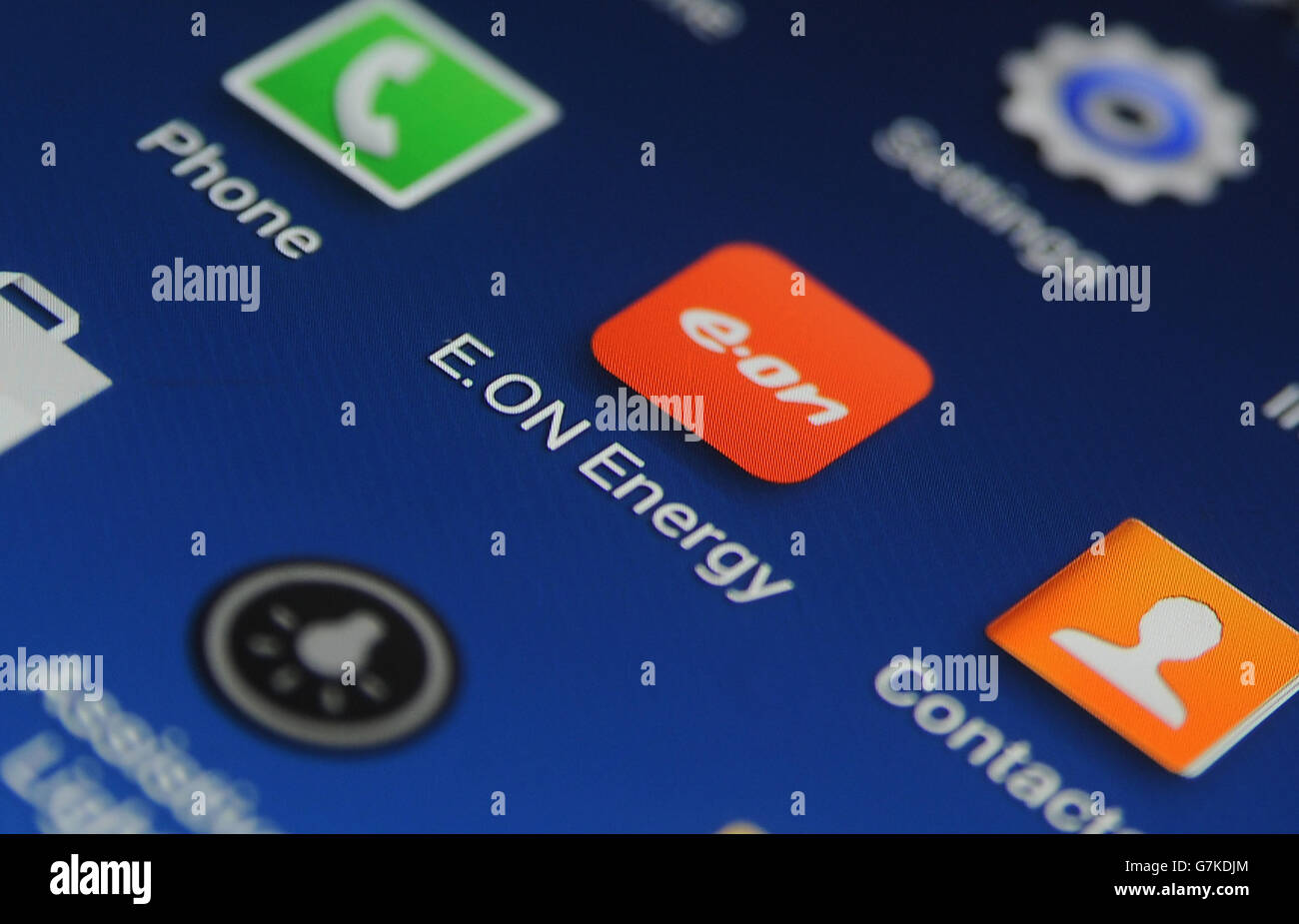 Technology stock. A smartphone displays the EON Energy app Stock Photo ...
