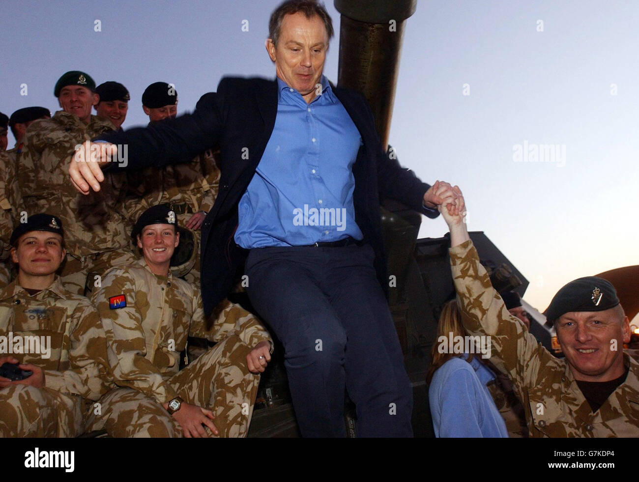 Politics uniform smiling tony blair hi-res stock photography and images ...