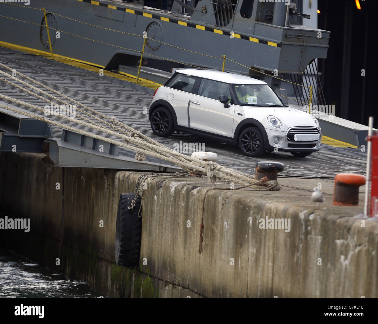 Solent ship grounding Stock Photo - Alamy