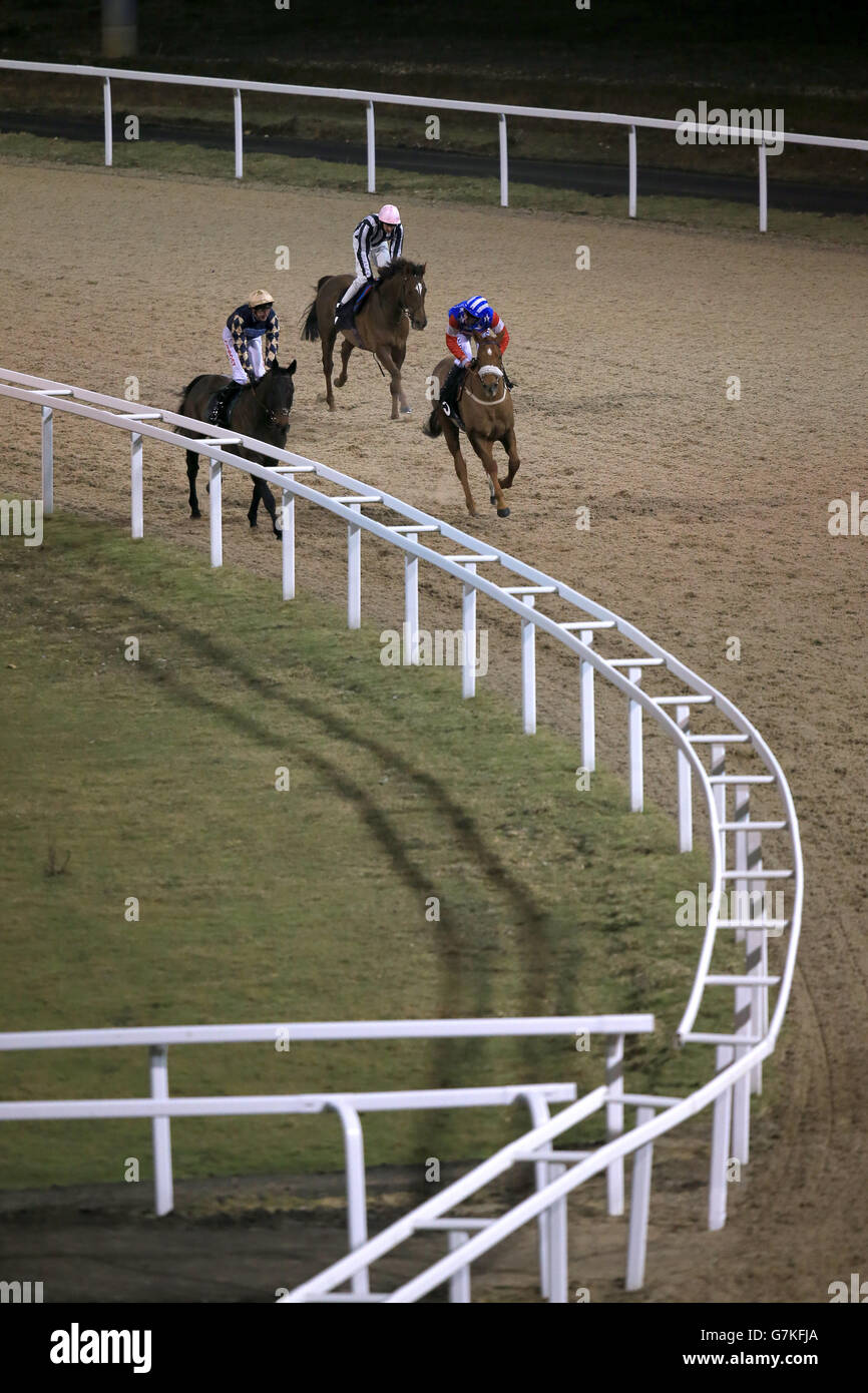 Night racing aw all weather hi-res stock photography and images - Alamy