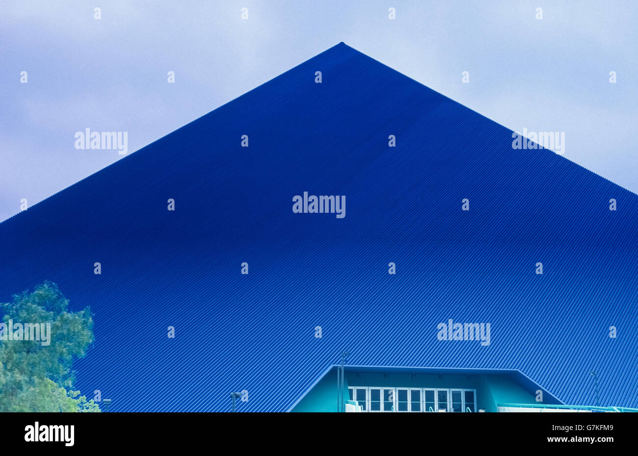 Walter pyramid long beach state hi-res stock photography and images - Alamy
