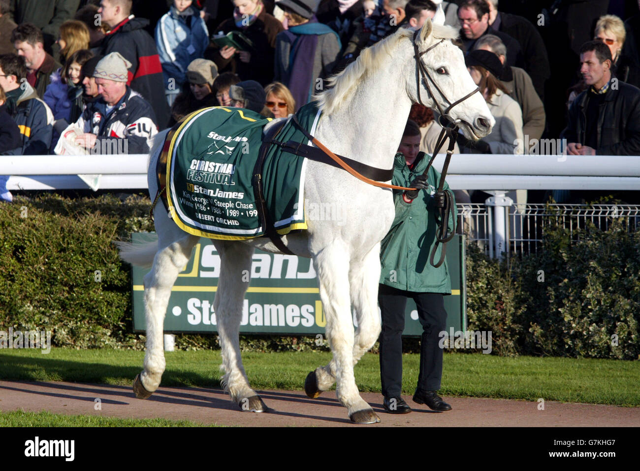 Horse Racing - Kempton Park - Stan James Christmas Festival. Former ...
