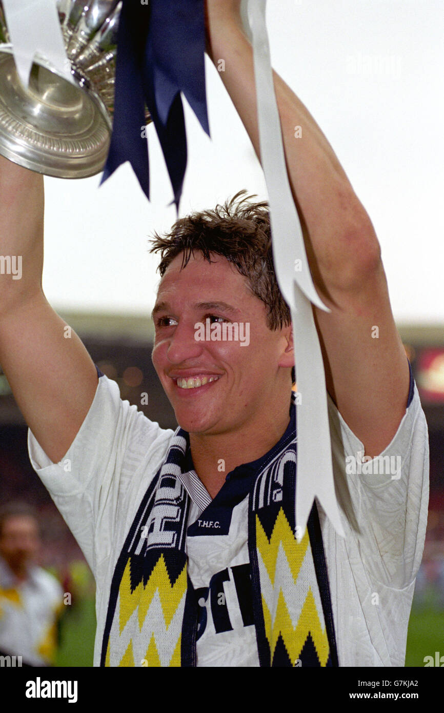 Lineker tottenham hi-res stock photography and images - Alamy Lineker tottenham hi-res stock photography and images - Alamy