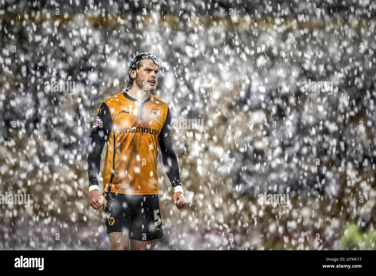 Wolverhampton Wanderers' Richard Stearman stands in a heavy snow storm ...