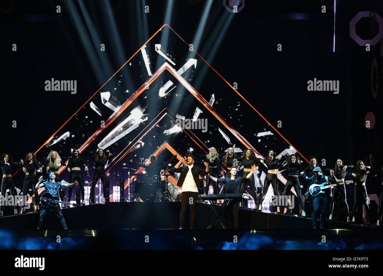 Ben performs live on stage 2015 national television o2 arena hi-res ...