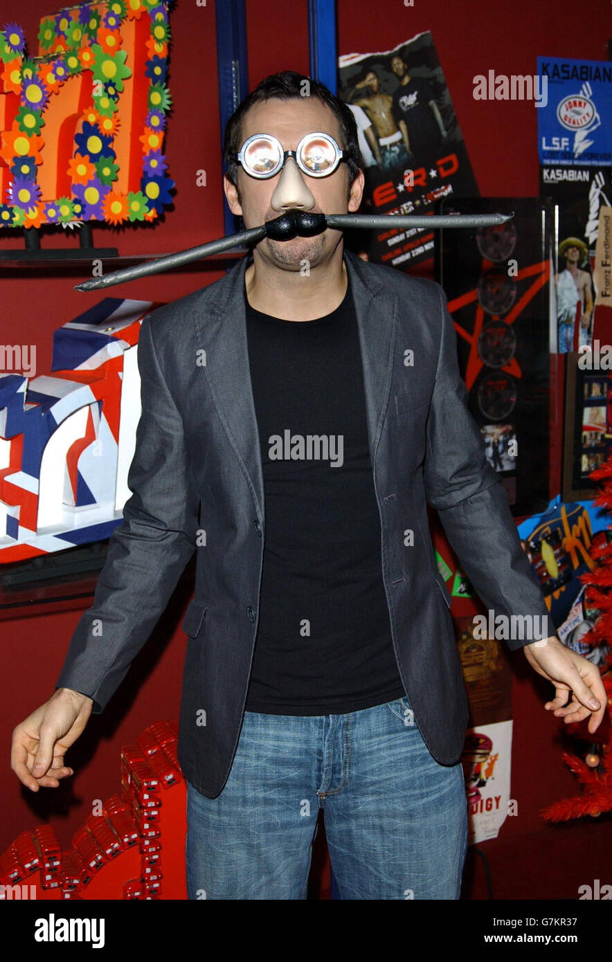 X factor winner steve brookstein hi-res stock photography and images ...