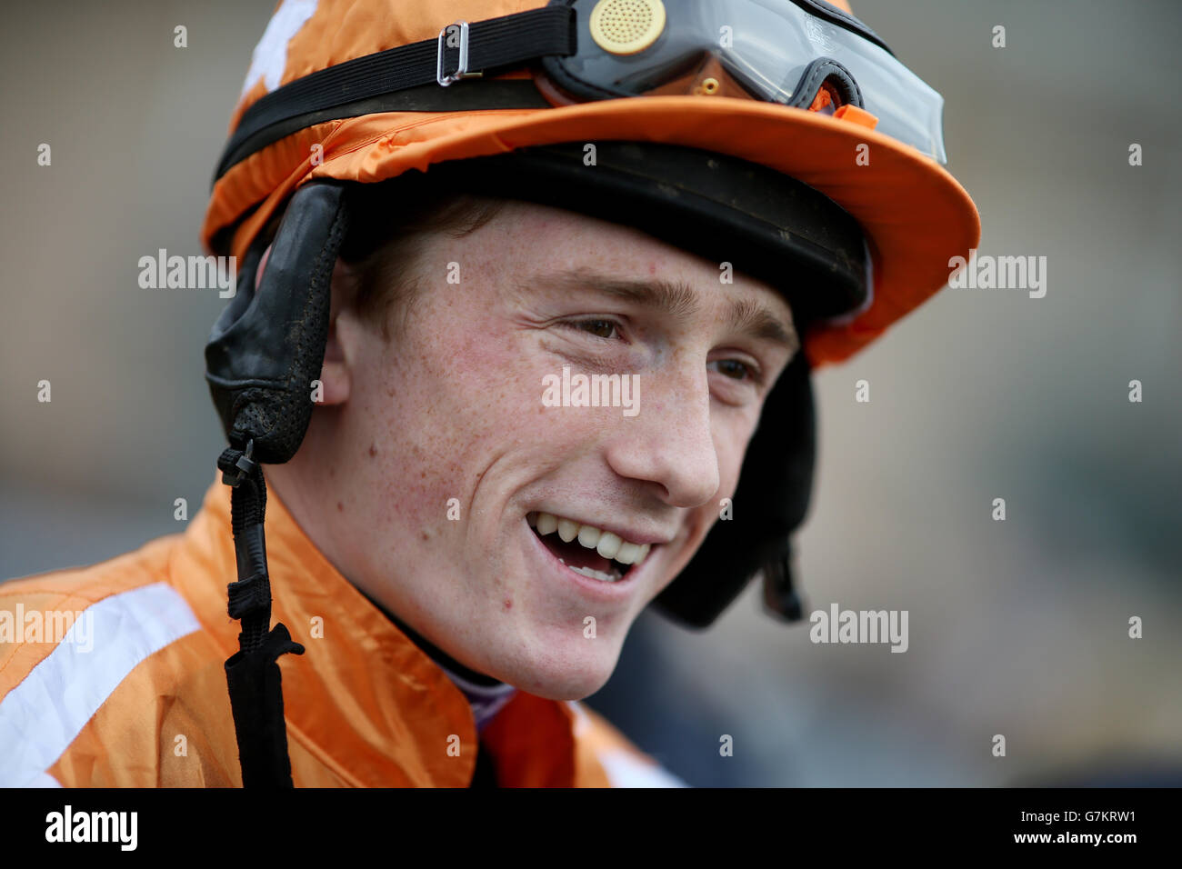 Jockey sam twiston davies at warwick racecourse hi-res stock ...