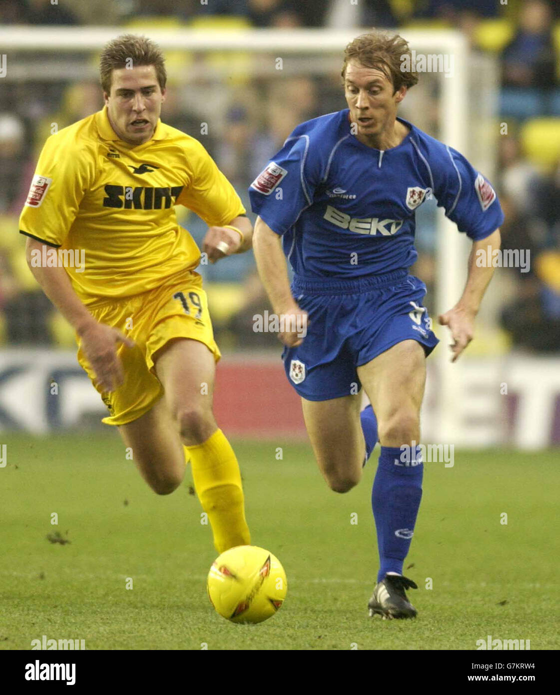 Brighton's Adam Virgo takes on Millwall's David Livermore Stock Photo ...