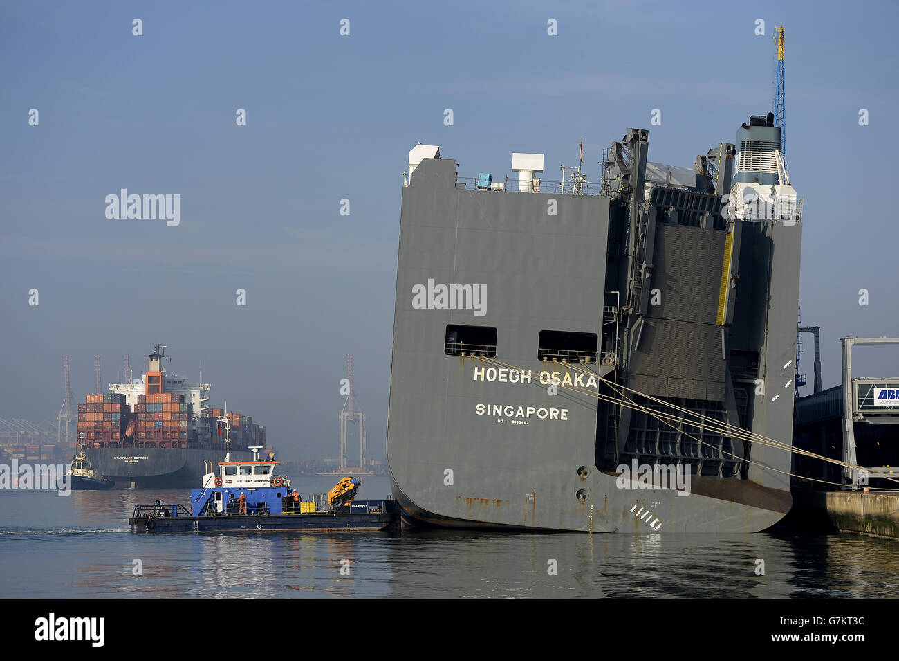 Solent ship grounding Stock Photo - Alamy