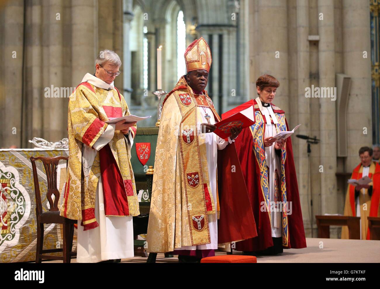 First female Bishop consecration Stock Photo - Alamy