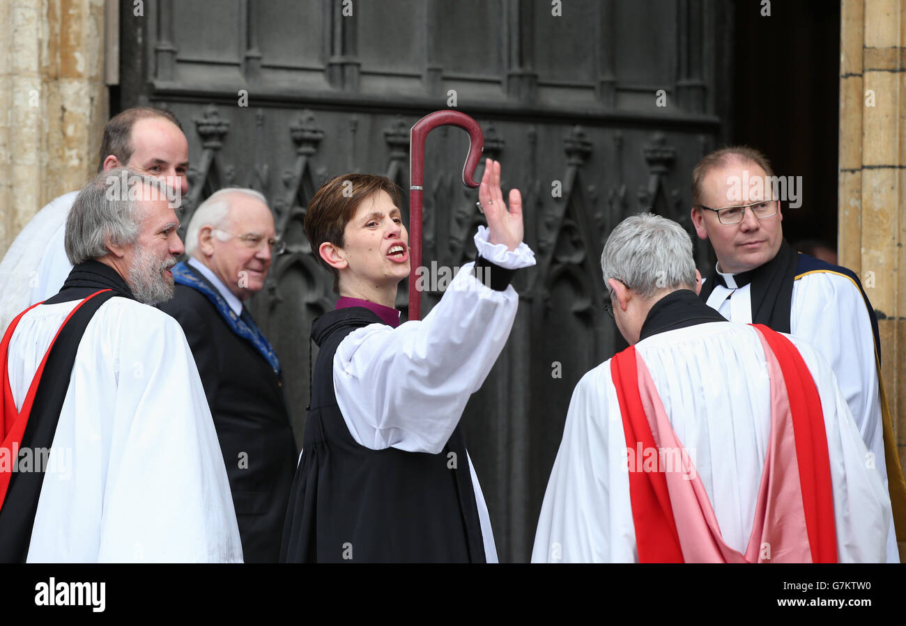 First female Bishop consecration Stock Photo - Alamy