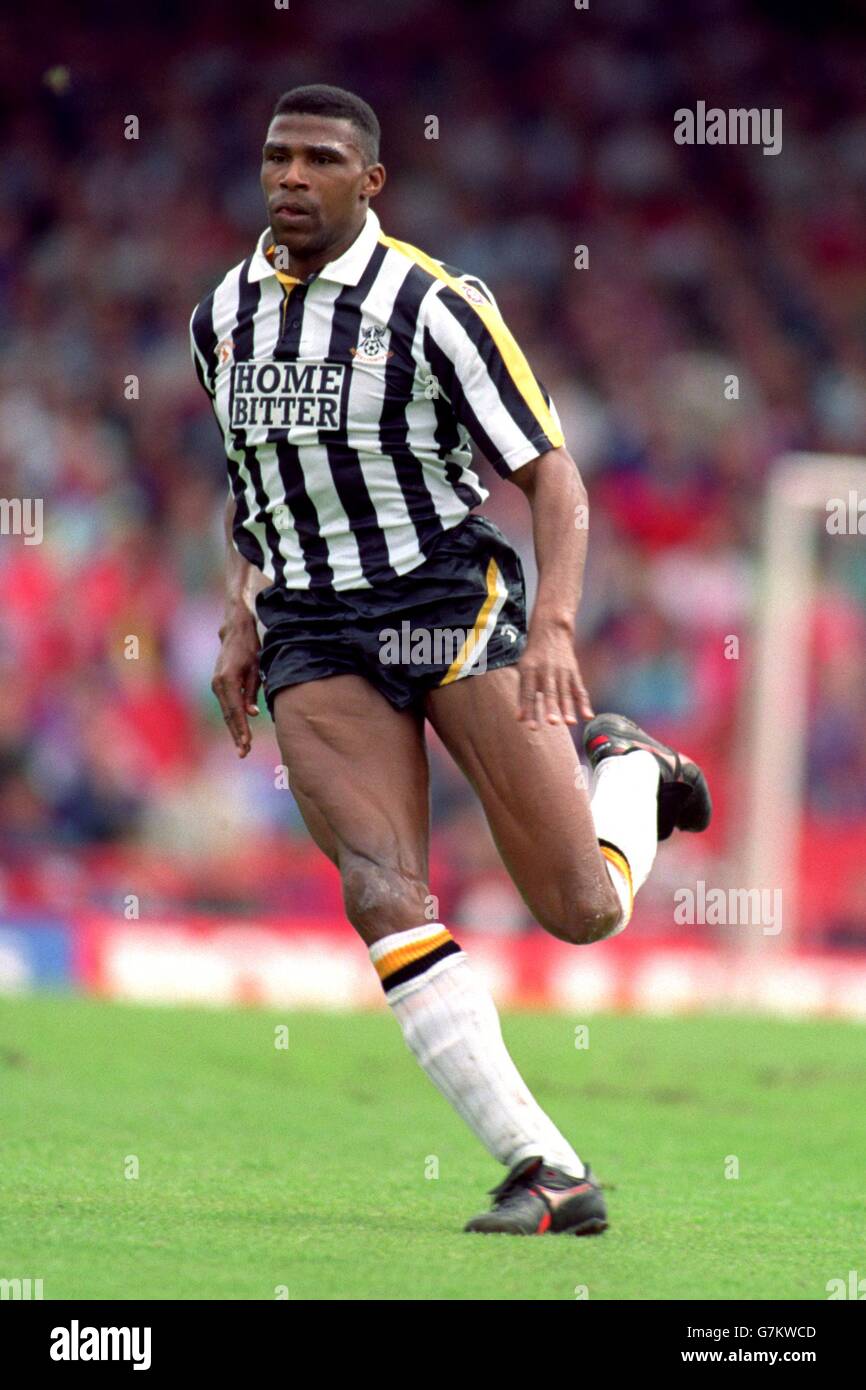 Dave regis notts county z4 hi-res stock photography and images - Alamy