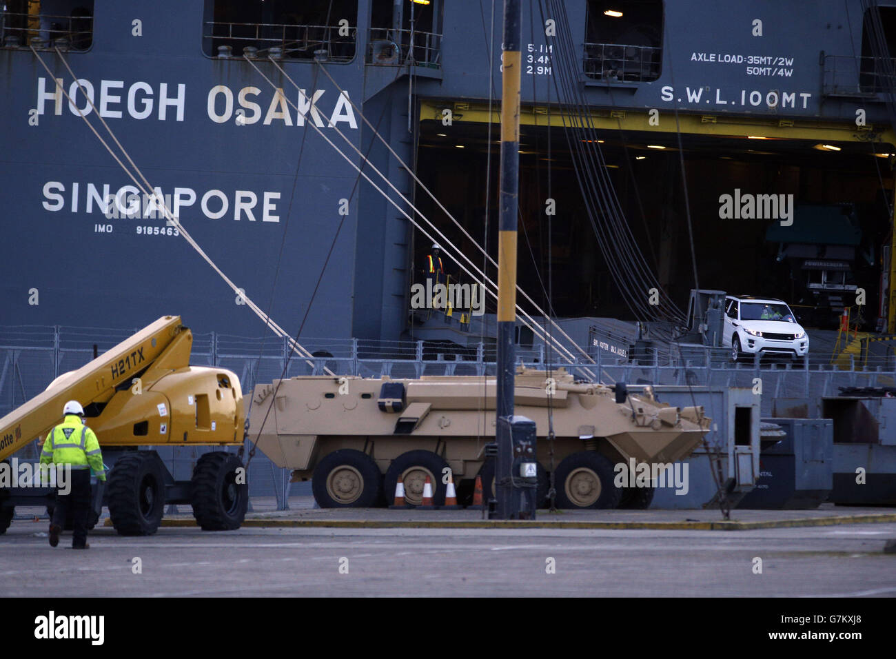 Solent ship grounding Stock Photo - Alamy