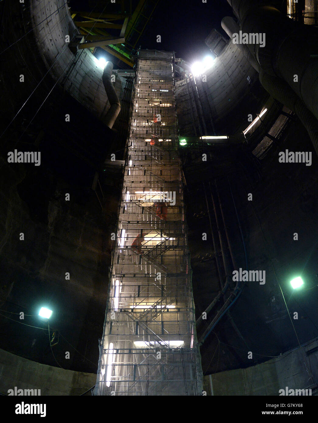 London crossrail dig hi-res stock photography and images - Alamy