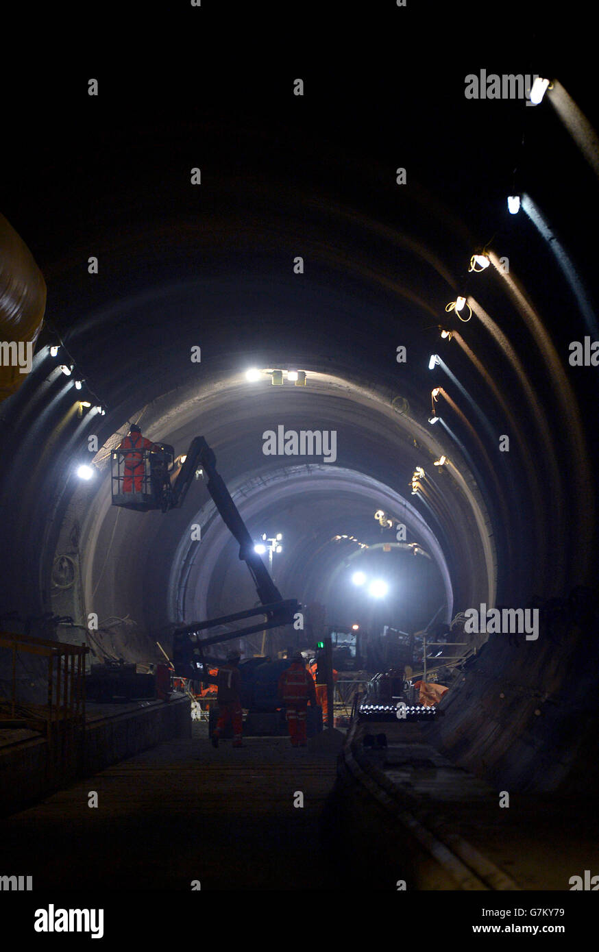 London crossrail dig hi-res stock photography and images - Alamy