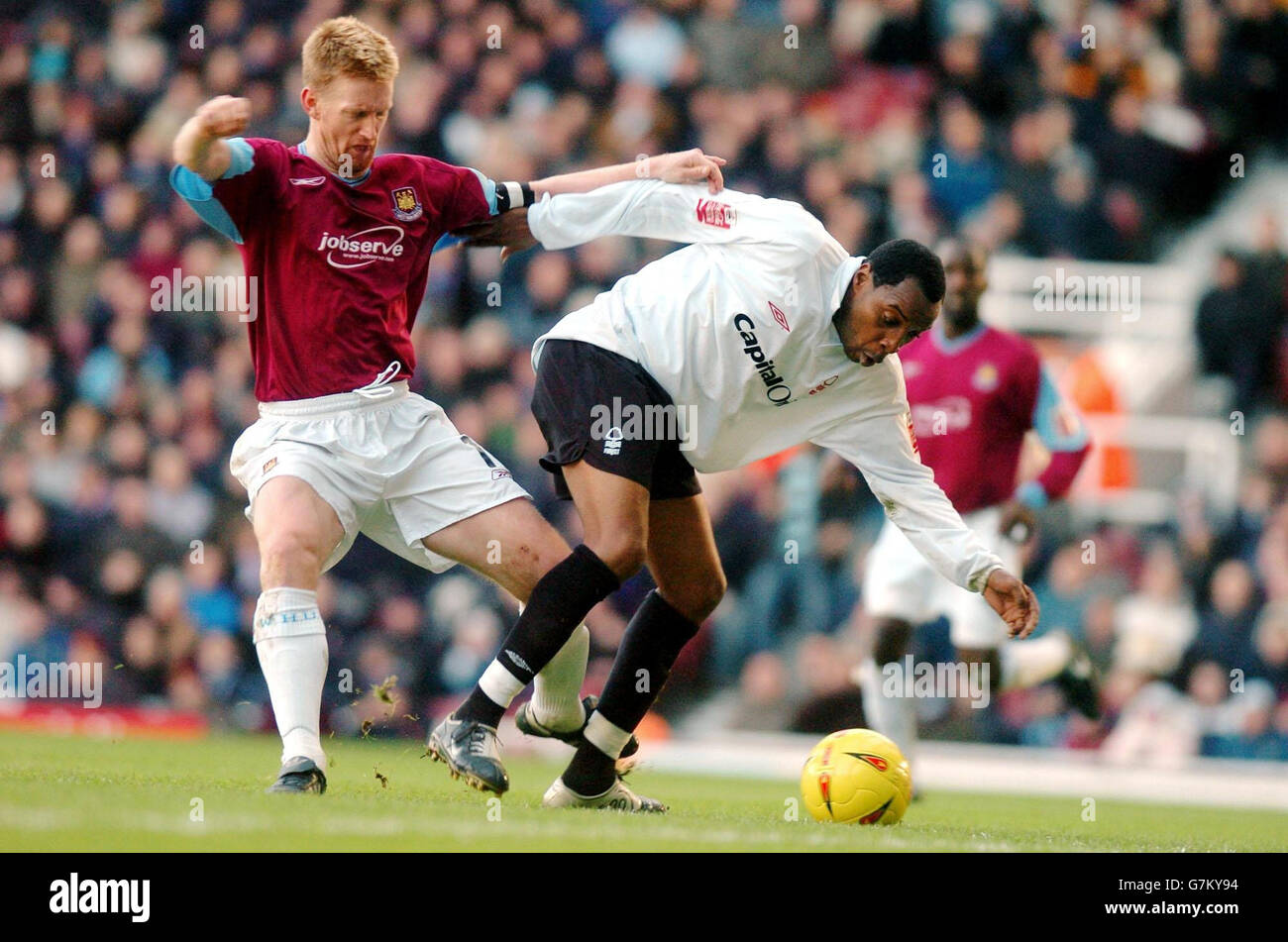 Nottingham forest andrew impey hi-res stock photography and images - Alamy