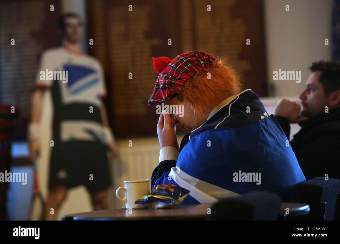 Fans at Dunblane Sports Club in Perthshire, Scotland, to watch Andy ...
