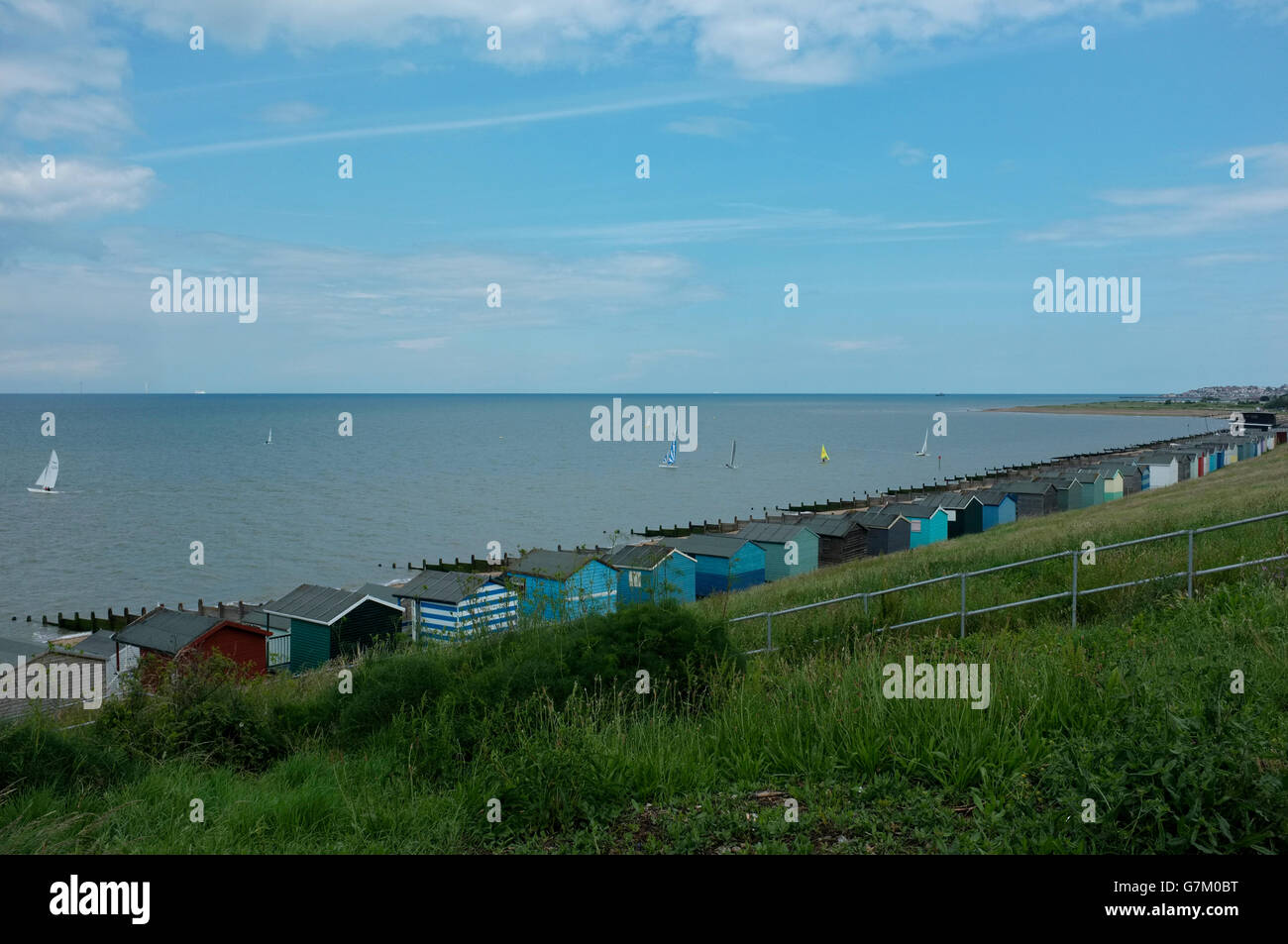 Whitstable kent seaside town beach hi-res stock photography and images ...