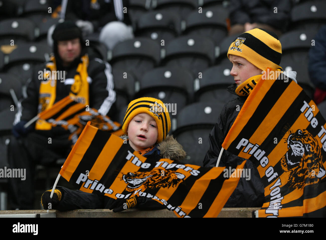 Hull city fans show their support hi-res stock photography and images ...