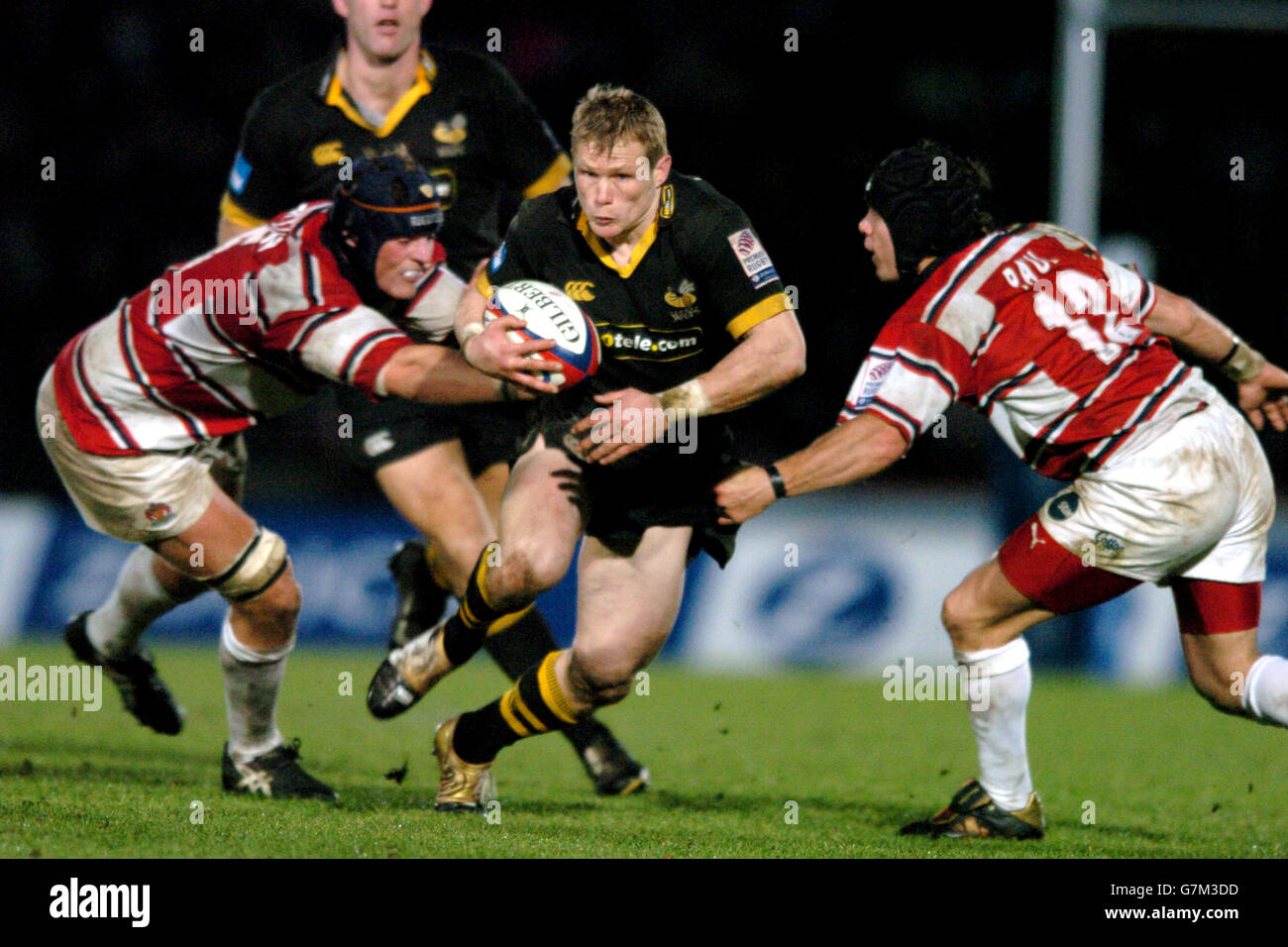 London Wasps' Josh Lewsey and Gloucester's Henry Paul Stock Photo - Alamy
