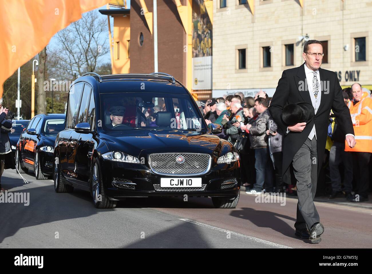 The funeral cortege makes its way along Waterloo Road during the ...