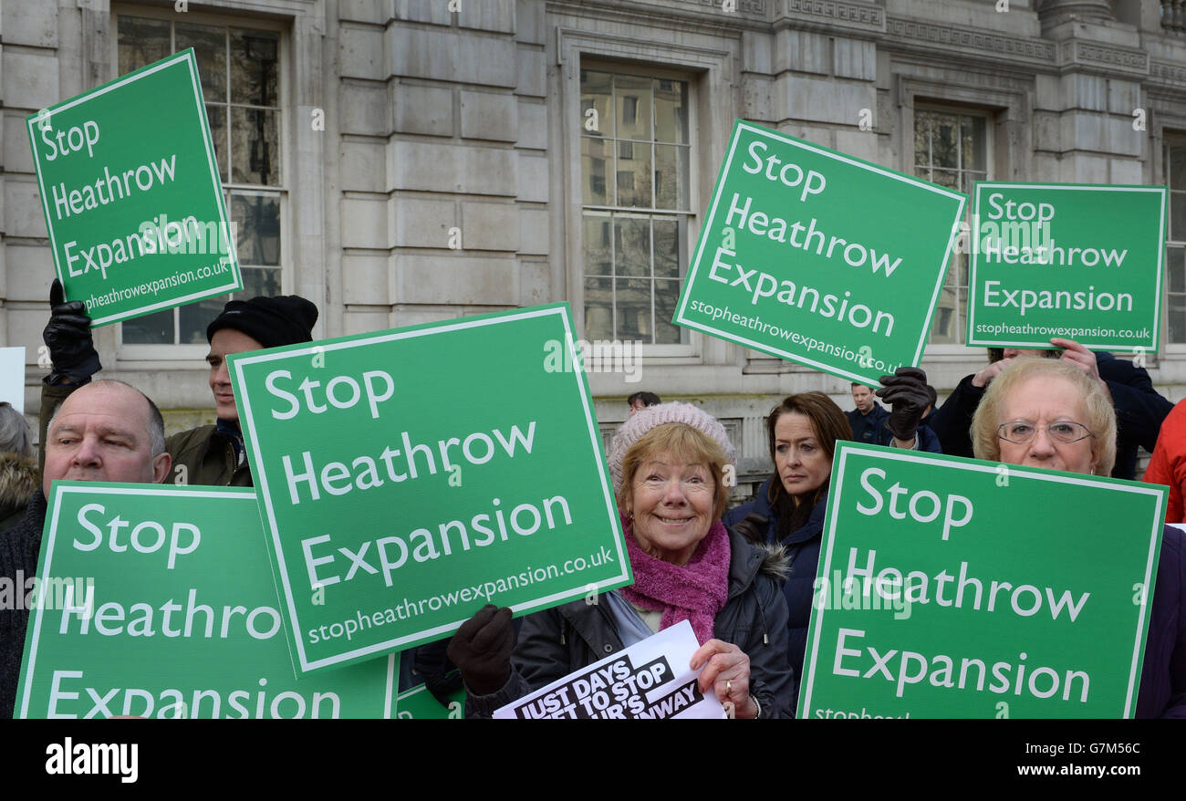 Heathrow third runway protest Stock Photo - Alamy