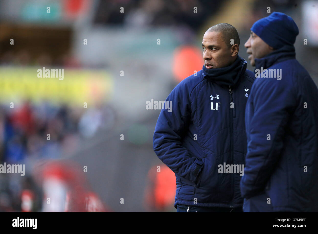Tottenham hotspur coaches les ferdinand chris right on the touchline hi ...
