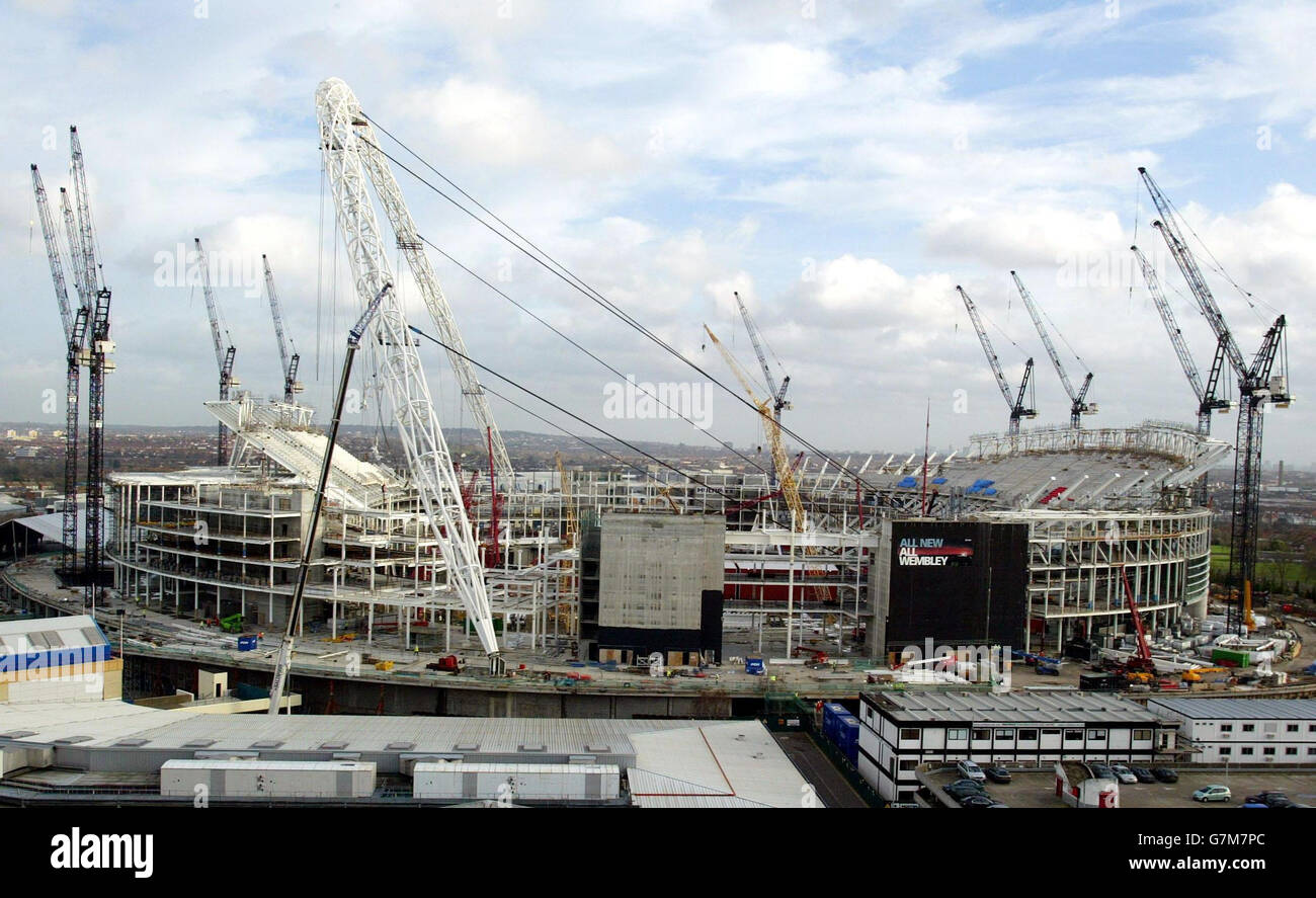 The new Wembley stadium. Construction site Stock Photo - Alamy
