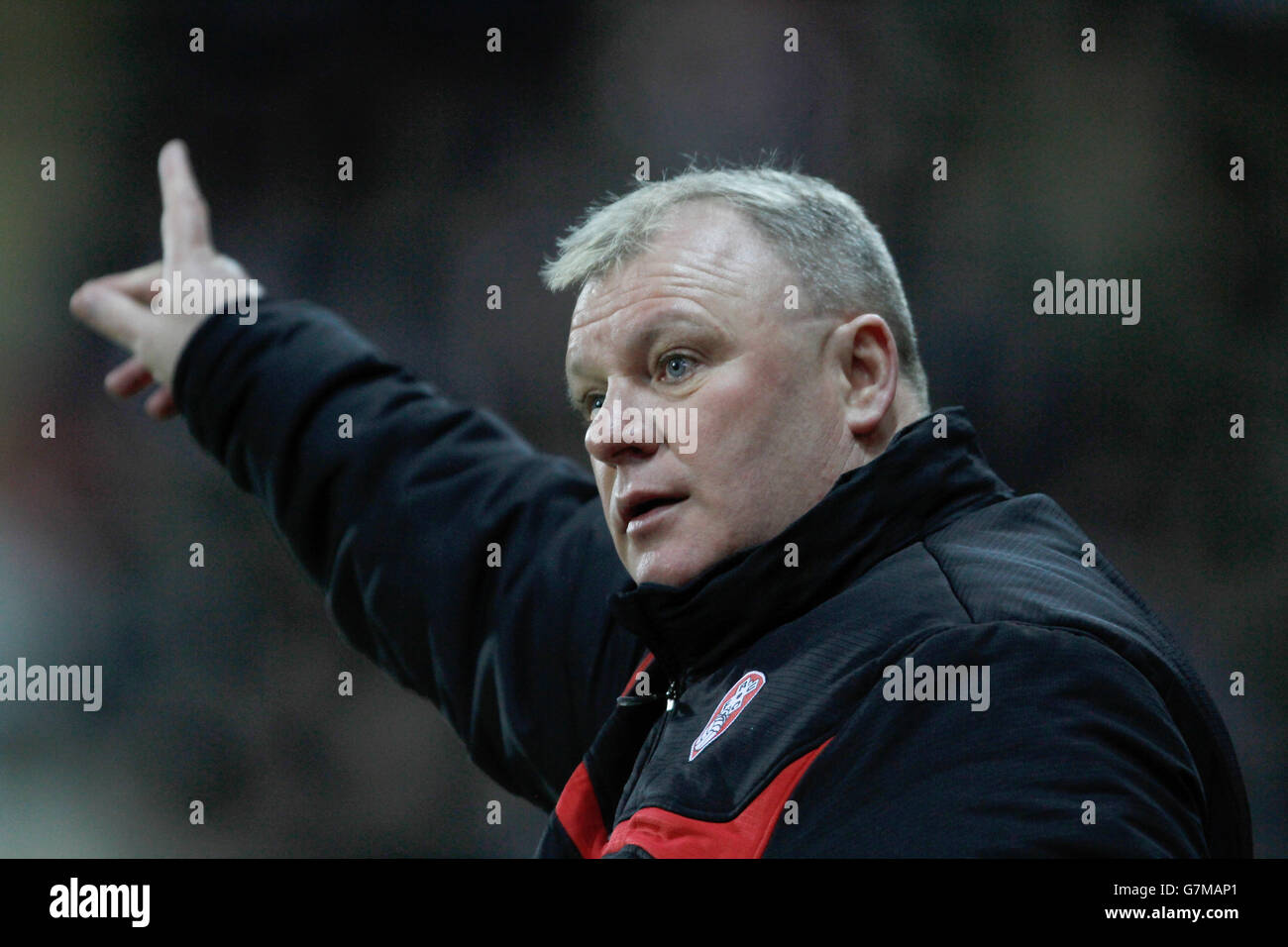 Rotherhams manager steve evans hi-res stock photography and images - Alamy