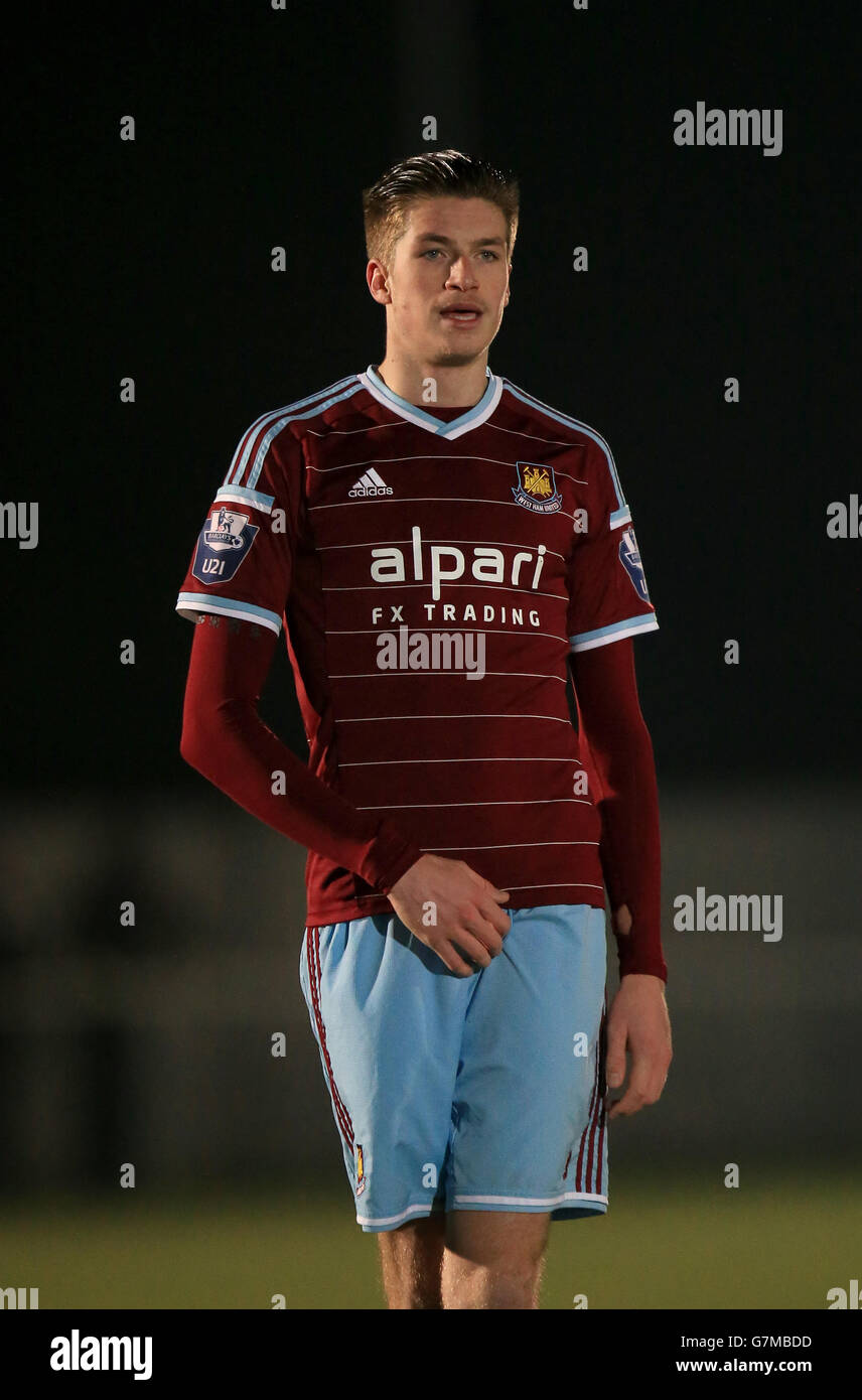 Soccer - Barclays Under 21 Premier League - West Ham United v Chelsea ...
