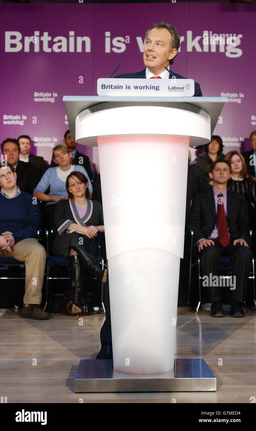 Head shot speaking podium audience hi-res stock photography and images ...
