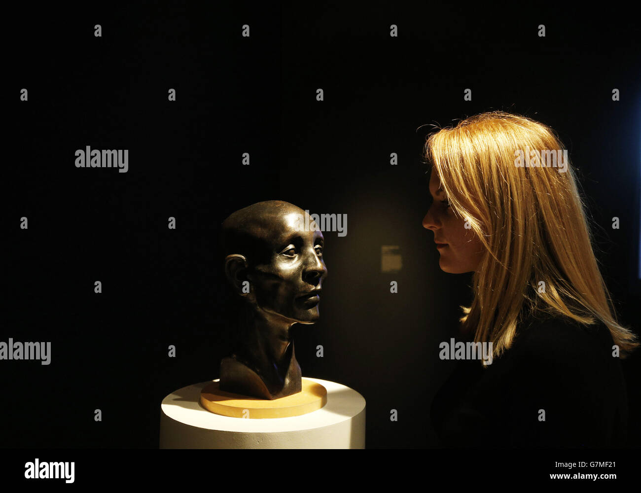 Forensics: the anatomy of crime exhibition. s Forensics: The anatomy of ...