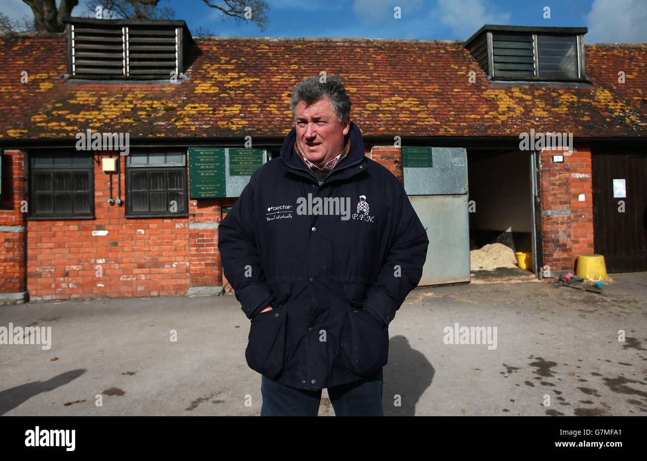 Horse Racing - Paul Nicholls Stables Visit - Manor Farm Stables ...