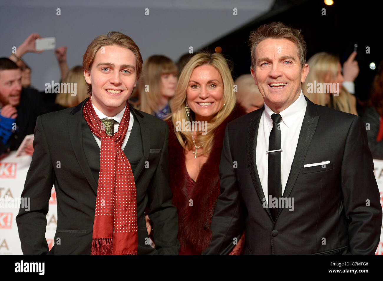 Bradley Walsh Wife Donna Son Barney Arriving National Television Arena ...