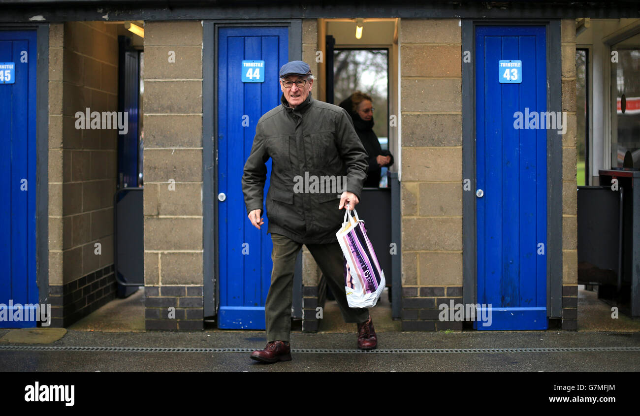 Fans arriving at portman road hi-res stock photography and images - Alamy