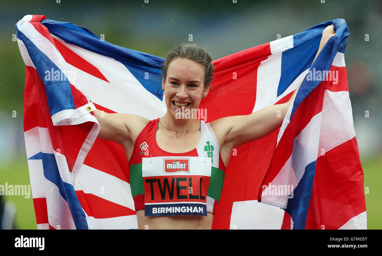 Stephanie Twell celebrates winning the women's 5000m final during day ...