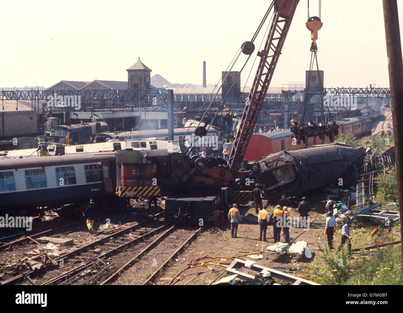 Disasters and Accidents - Nuneaton Rail Crash - Warwickshire, England ...
