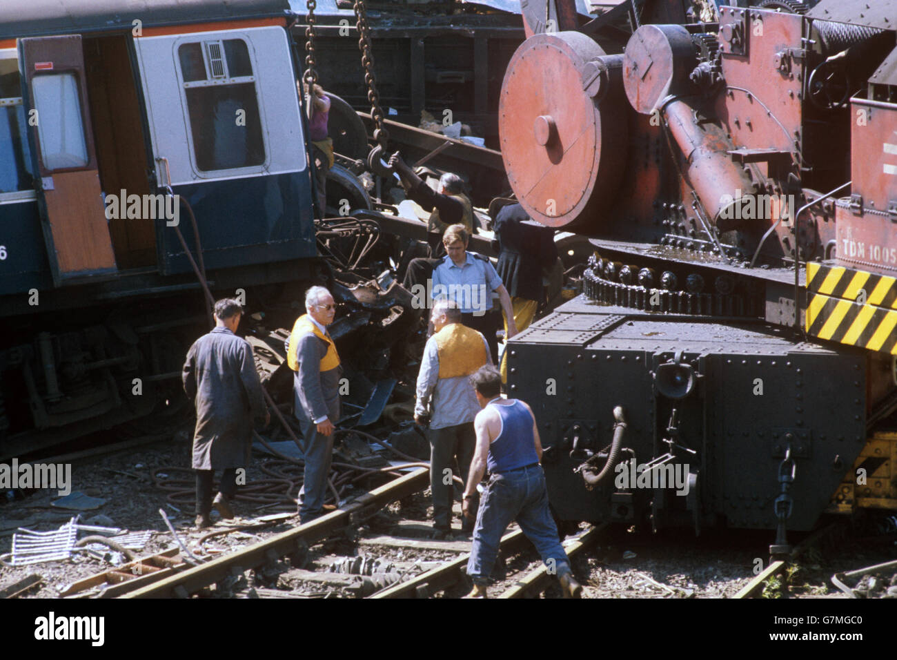 Disasters and Accidents - Nuneaton Rail Crash - Warwickshire, England ...