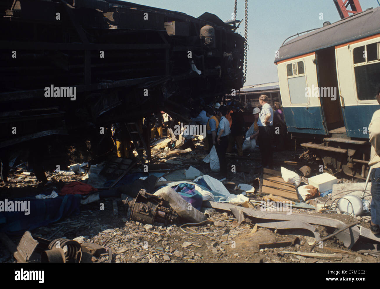 Disasters and Accidents - Nuneaton Rail Crash - Warwickshire, England ...