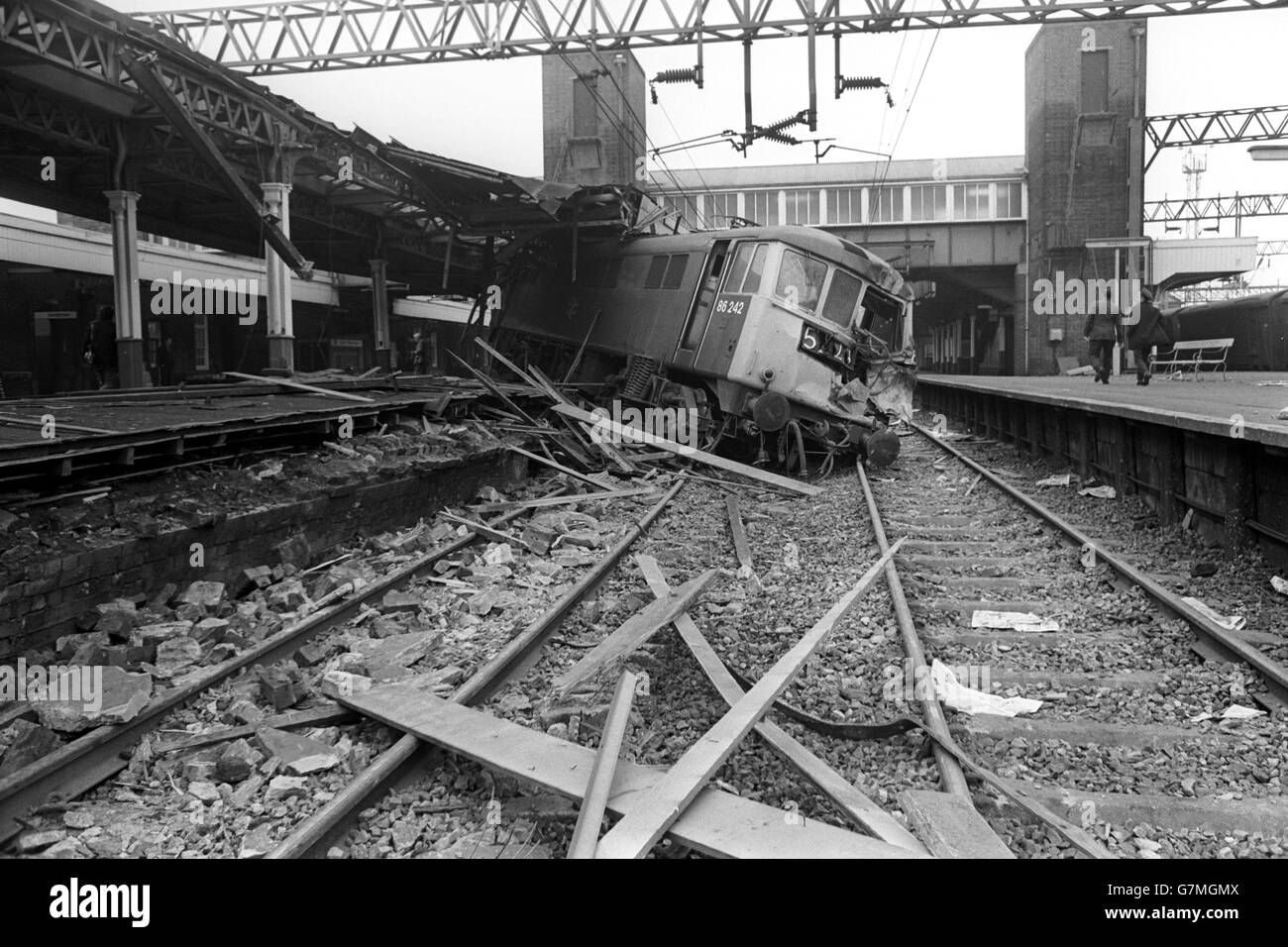 Disasters and Accidents - Nuneaton Rail Crash - Warwickshire, England ...