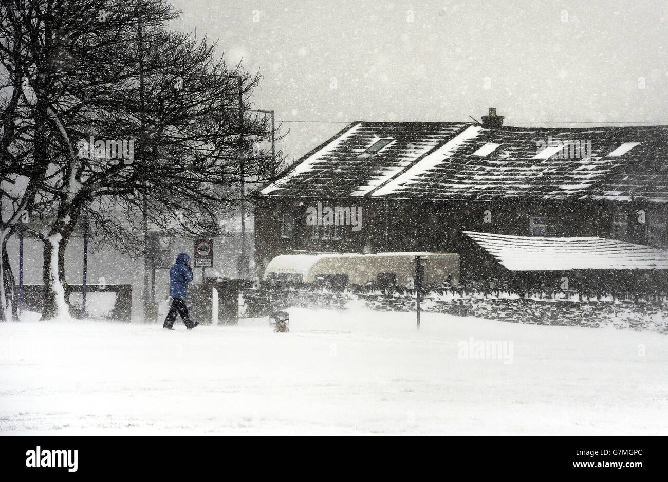 Snow at Queensbury near Bradford as schools, transport and mobile phone ...