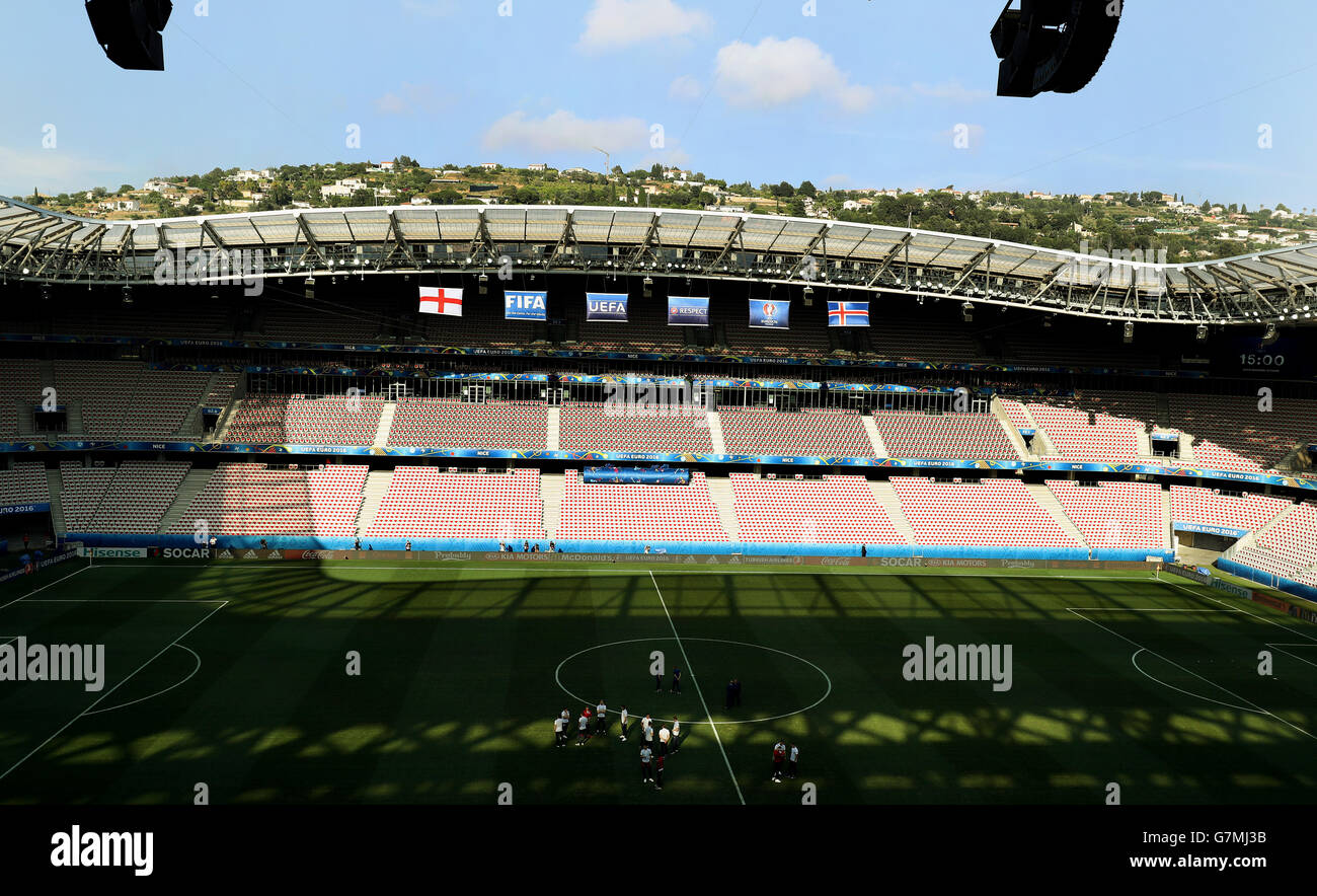 Walkaround stade de nice hi-res stock photography and images - Alamy
