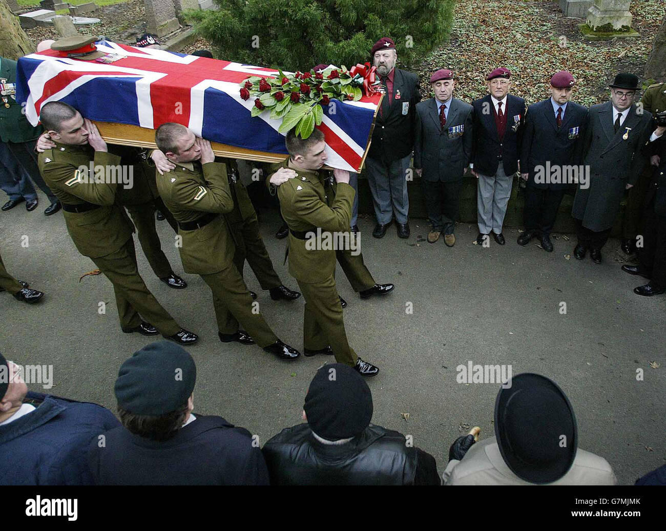 Victoria cross winner hi-res stock photography and images - Alamy