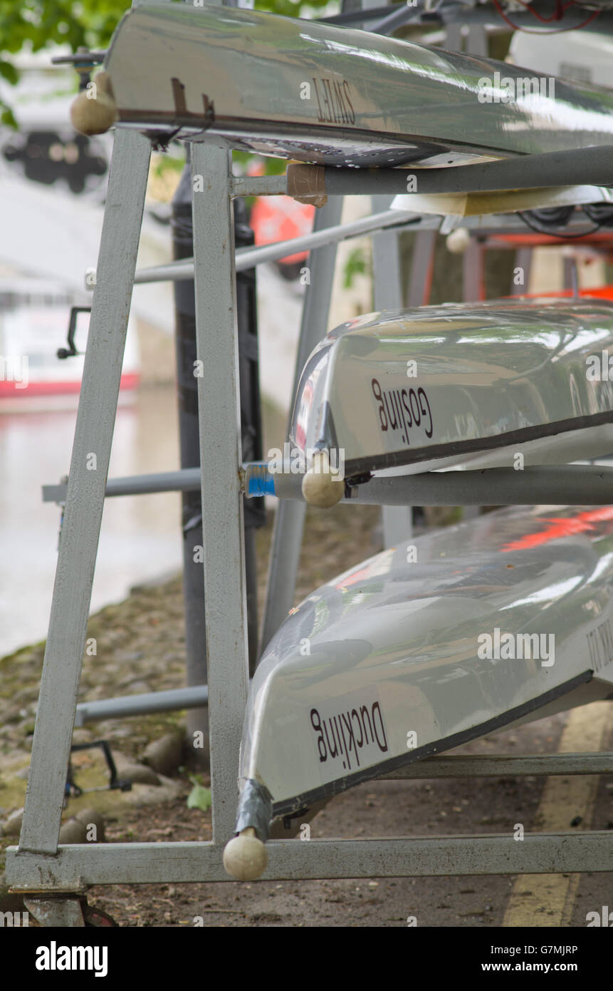 Skiff rowing boat hi-res stock photography and images - Alamy