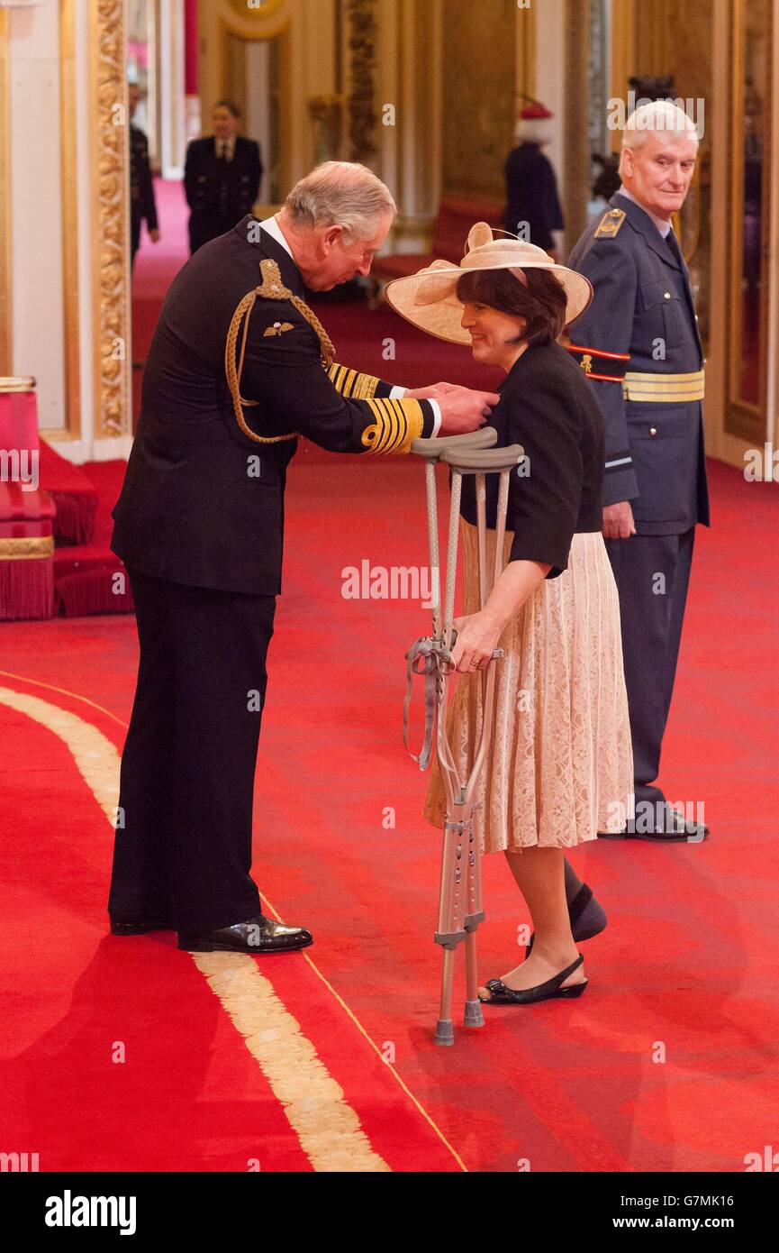 Full length fiona ritchie hi-res stock photography and images - Alamy